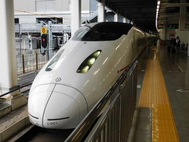 800系とN700系8000番代が博多駅で並んだ！ | 鉄道ホビダス